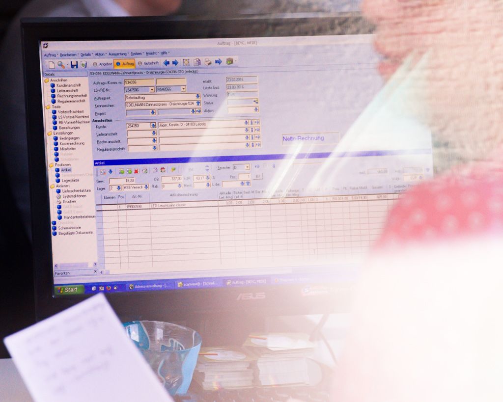 Dentalbedarf für Praxis & Labor